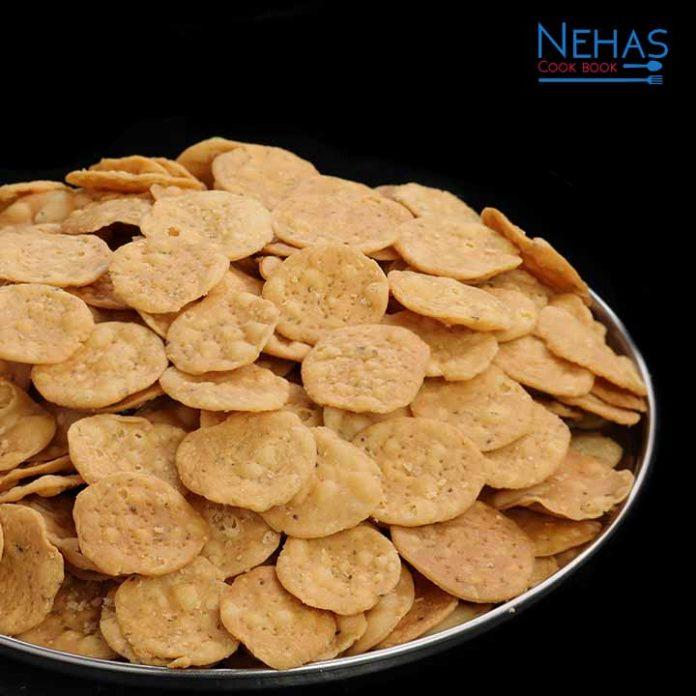 Chat puri recipe | papdi puri recipe | how to make papdi for chat ...