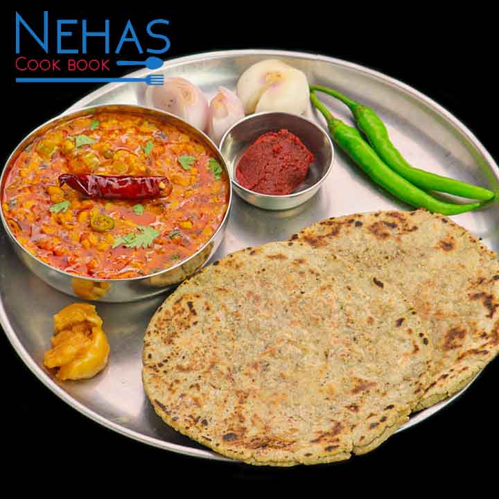 Layered bajra roti recipe | bajra roti recipe | kathiyawadi adad ni dal ...