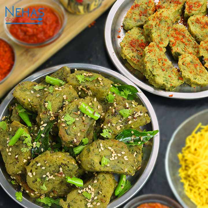 Gujarati muthiya recipe | moong dal muthiya | how to make muthia ...