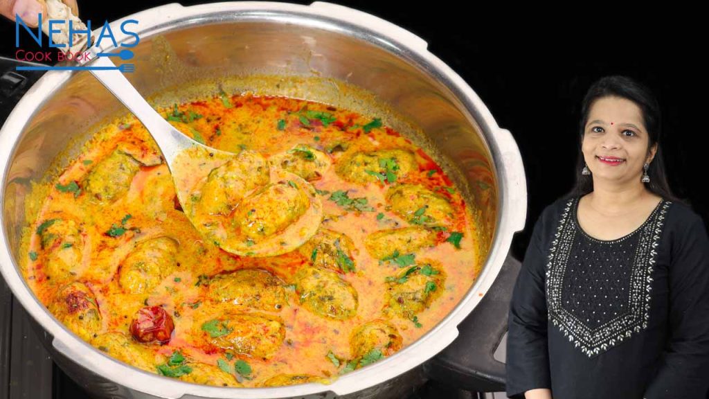 Bhaat na rasawala muthia recipe | Gujarati rasiya muthia | rasiya ...